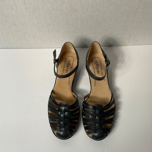 Softspots | Shoes | Soft Spots Strapped Black Shoes | Poshmark
